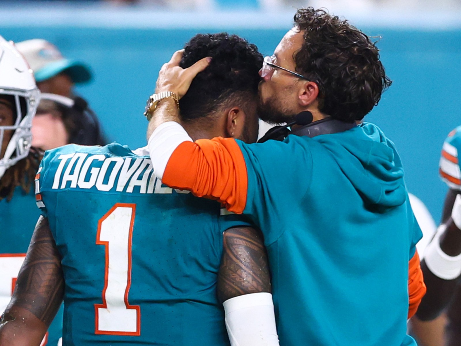 Miami Minutes: Let’s Talk About Tua. – The Wide World of Dirt